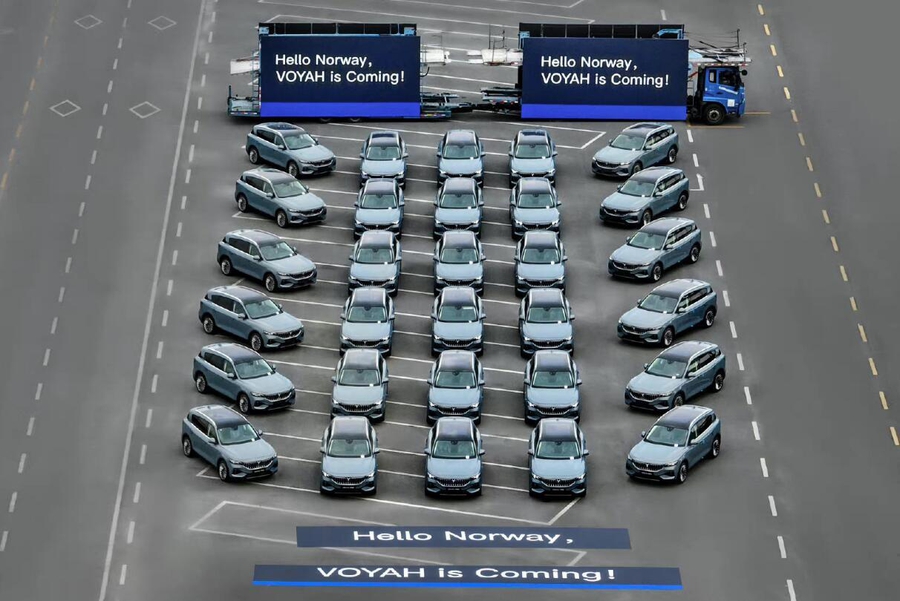 The first batch of Chinese Voyah EV's set off to explore Norway
